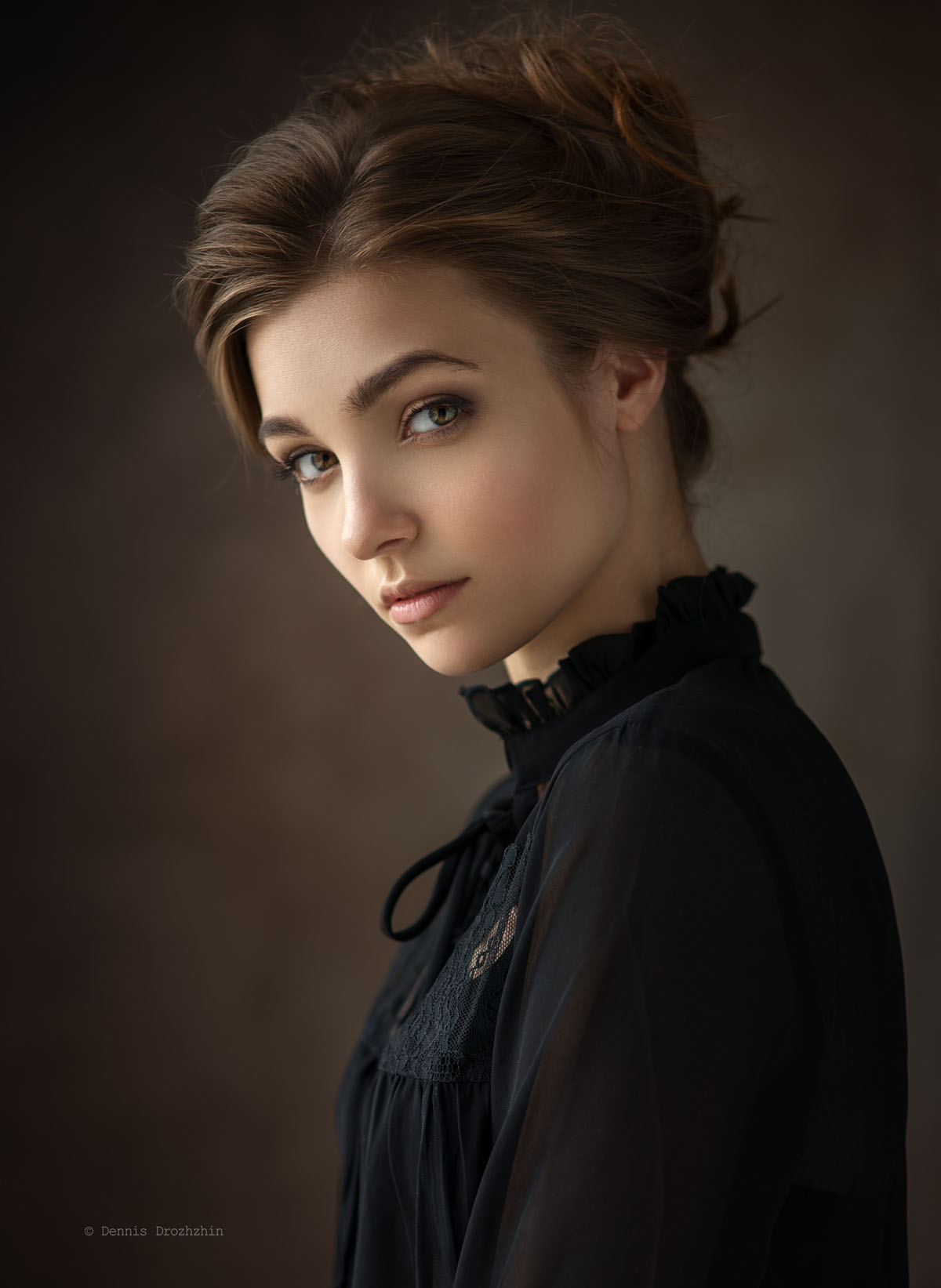 25 Most Beautiful Women Photos From Famous Photographers Around The World