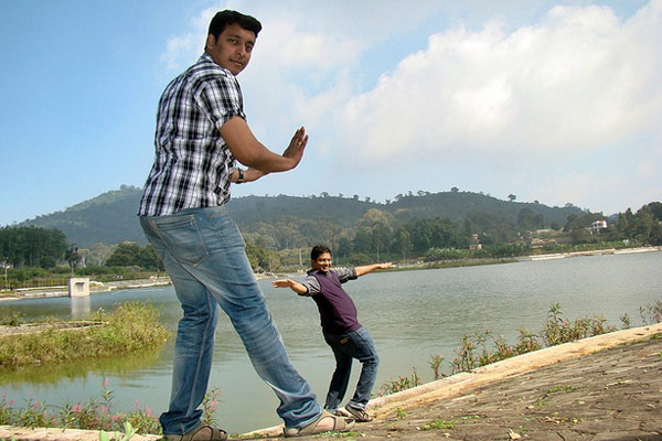 50 Forced Perspective Photographs around the world - Most Inspiring ...