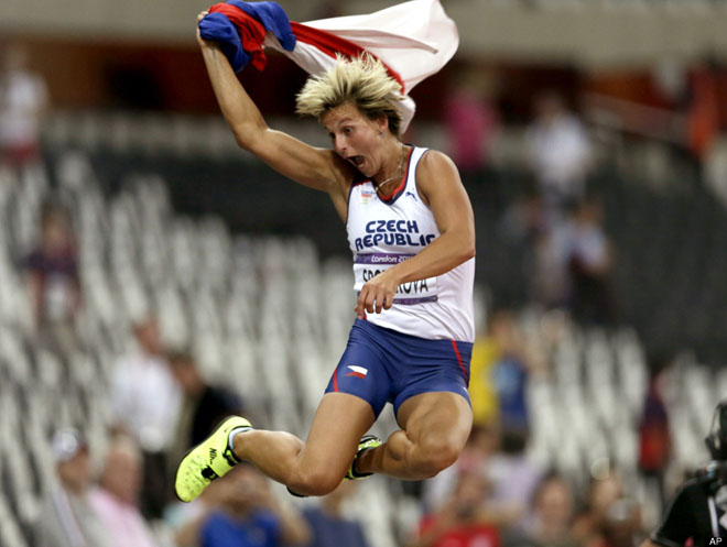 45 Best Photographs of 2012 London Olympic Athletes Victory Celebration ...